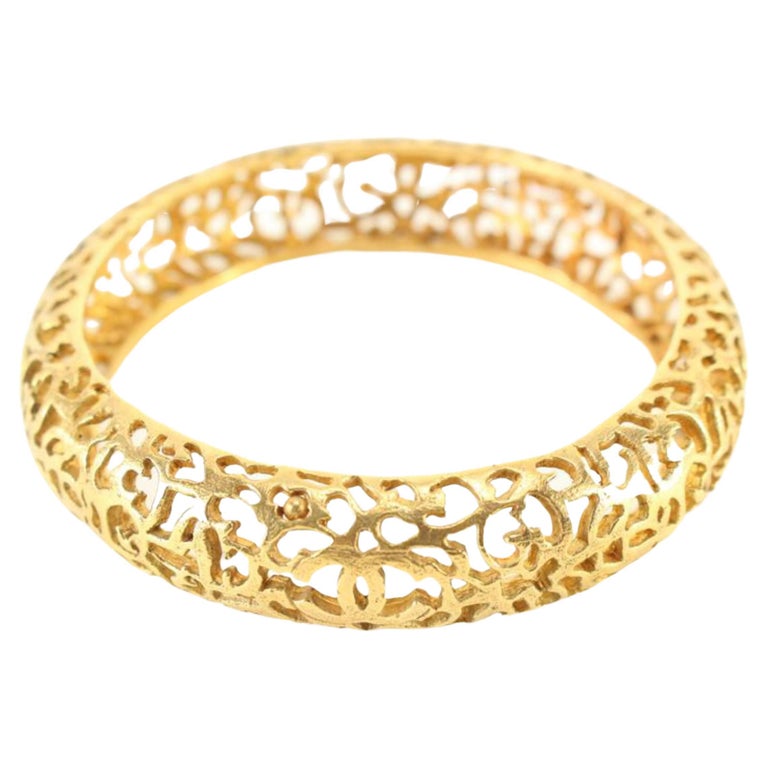 Chanel 24k Gold Plated Collection 25 CC Logo Bangle Bracelet 80ck817s ...