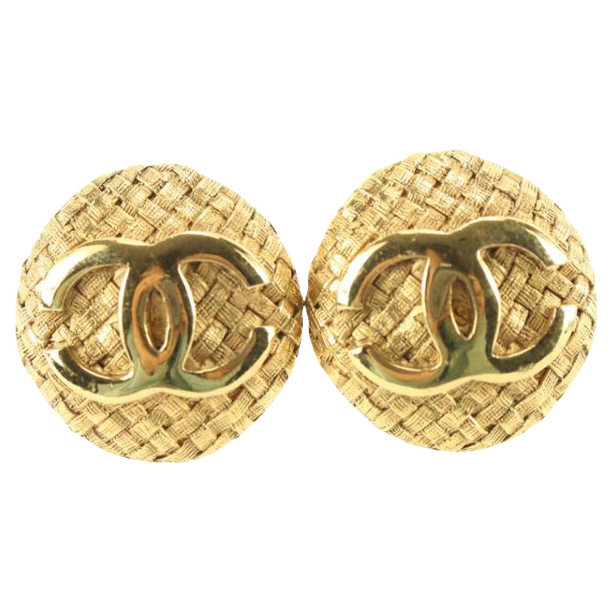 8 Large Vintage Chanel Buttons in Gold W CC Monogram in twisted rope ...