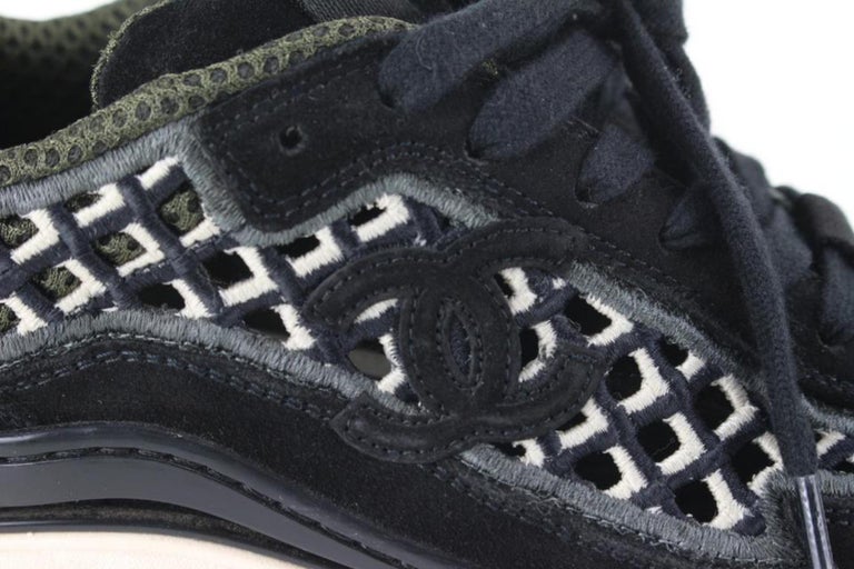 Chanel 36 Suede Calfskin Embroidered CC Cruise Trainer Bubble 29cz810s ...