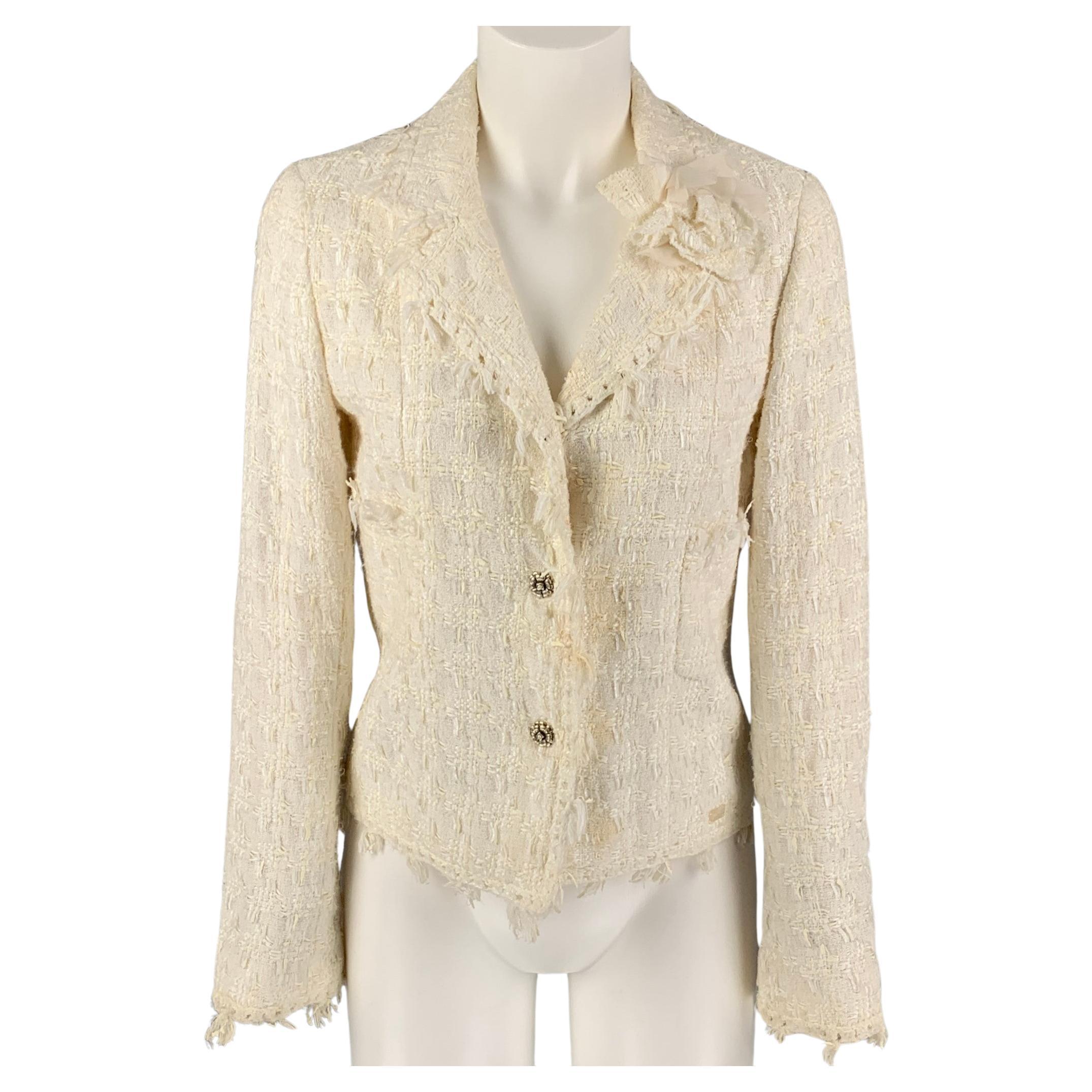 CHANEL AL639 05C Size 4 Cream Boucle Cotton Blend Jacket For Sale at 1stDibs