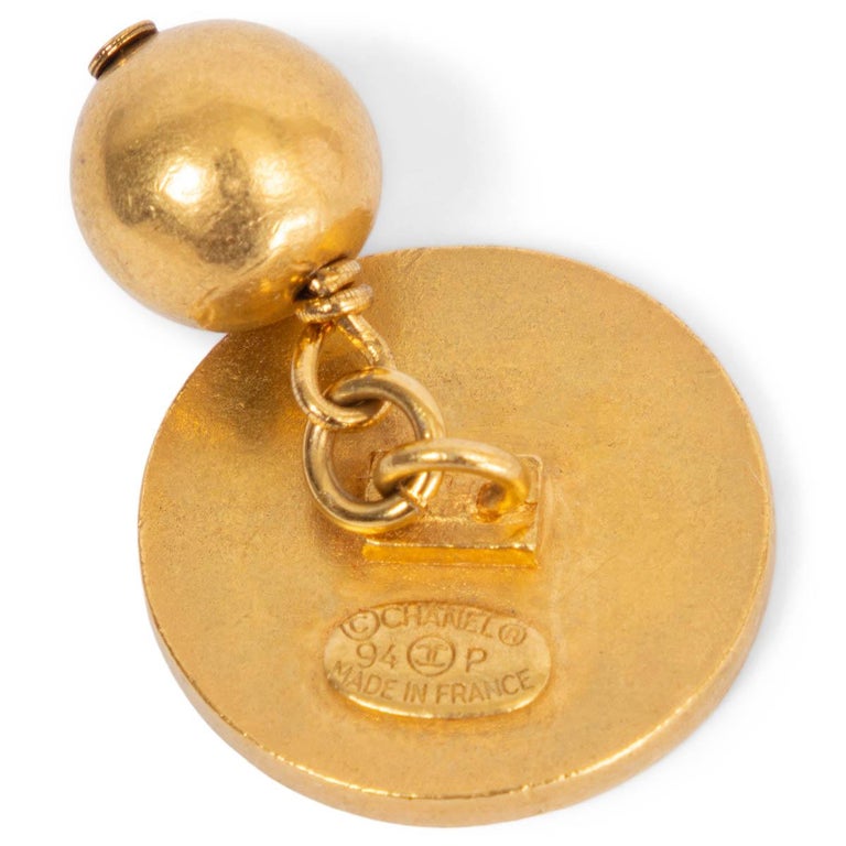 CHANEL antique gold-tone 1994 94P CC ROUND Cuff Links For Sale at 1stDibs