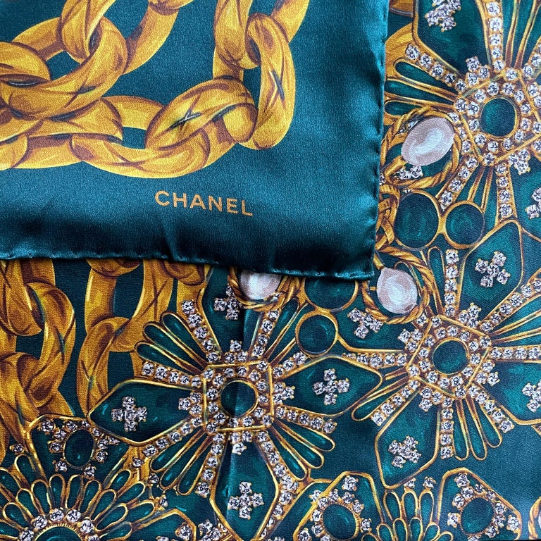 CHANEL authentic vintage green silk scarf pearl gripoix gold chains ...