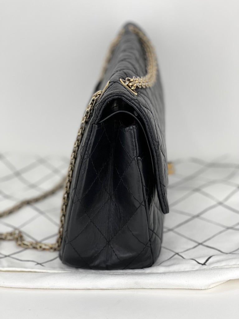 Chanel Bag 2.55 Reissue 226 Flap Quilted Aged Black Calfskin Shoulder ...