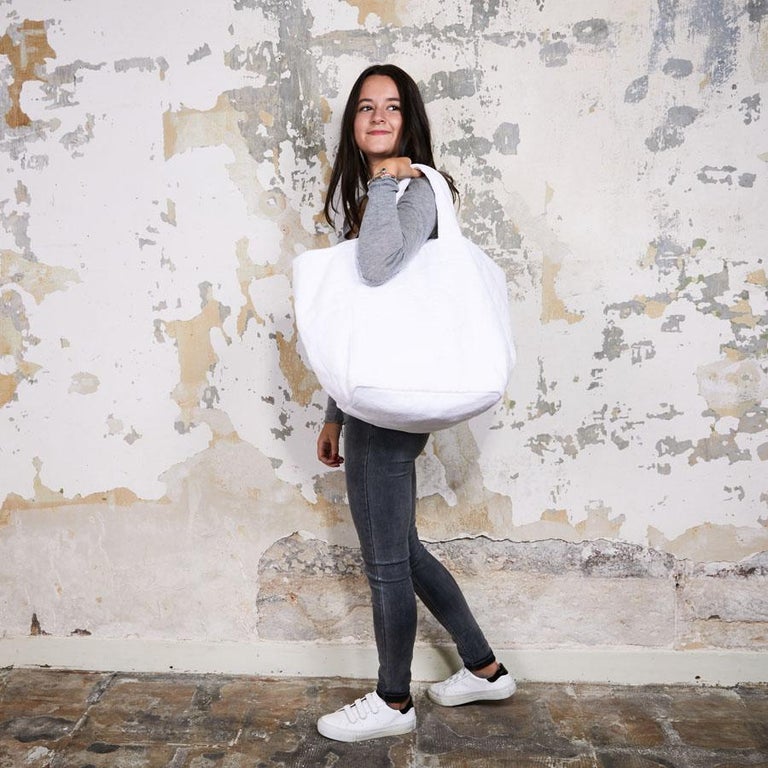 CHANEL Beach Bag in White Sponge Fabric at 1stDibs | white beach bag ...