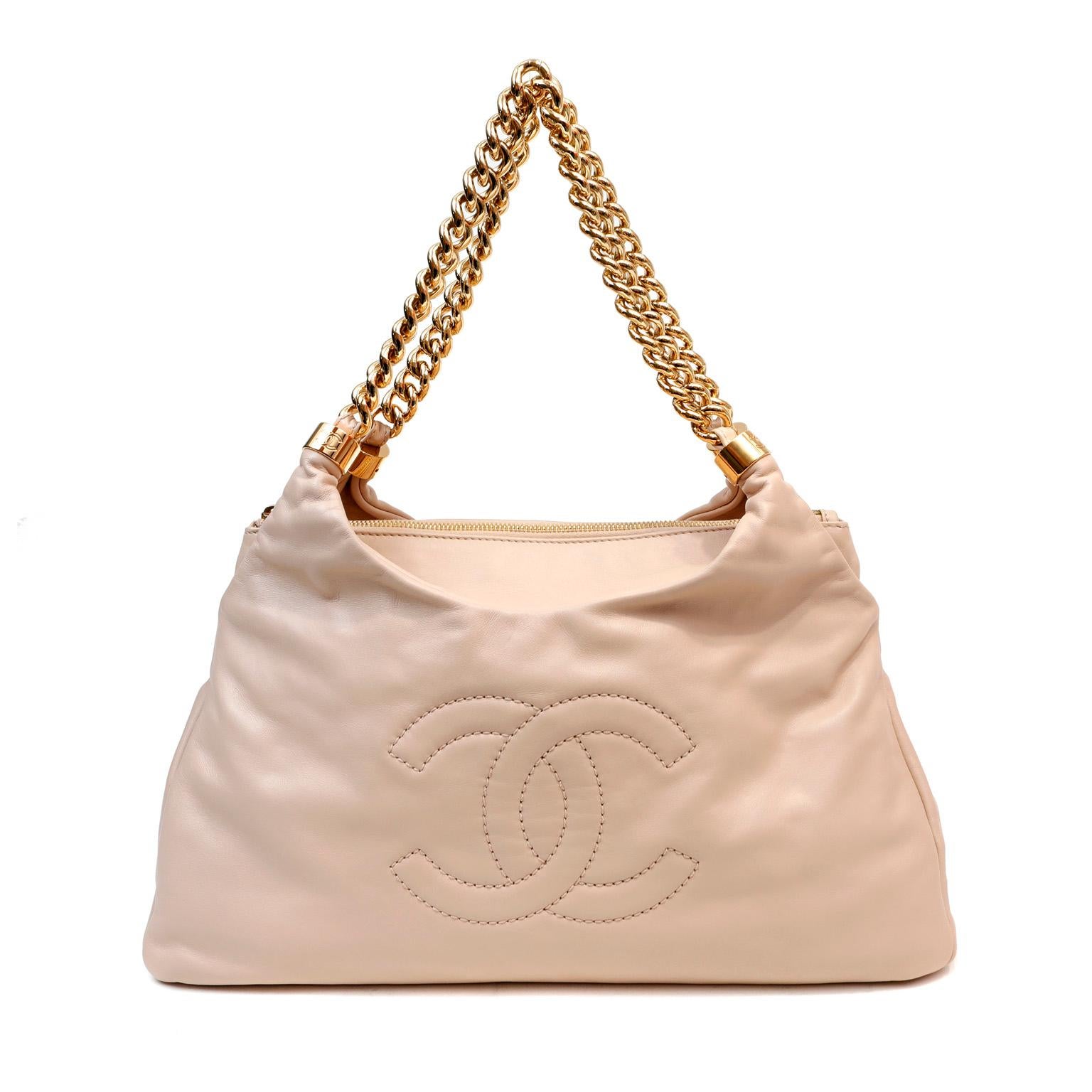 Chanel Beige Lambskin Rodeo Drive Hobo For Sale at 1stDibs | chanel ...