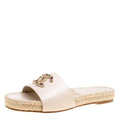 Chanel Beige Leather Embellished CC Flat Espadrille Slides Size 36 For ...