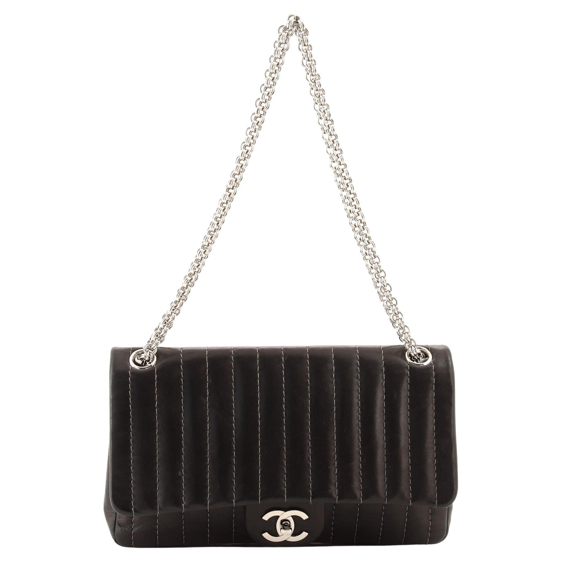 Vertical Quilt Chanel - 2 For Sale on 1stDibs
