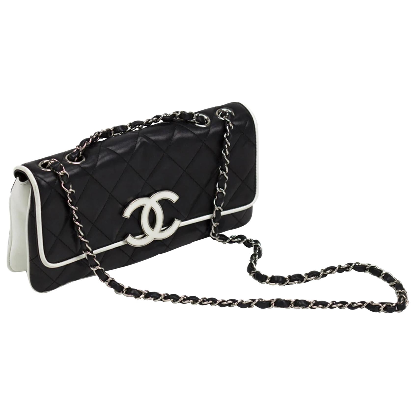 Chanel 2008 Black and White Cruise Logo Accordion Jumbo Classic Flap ...