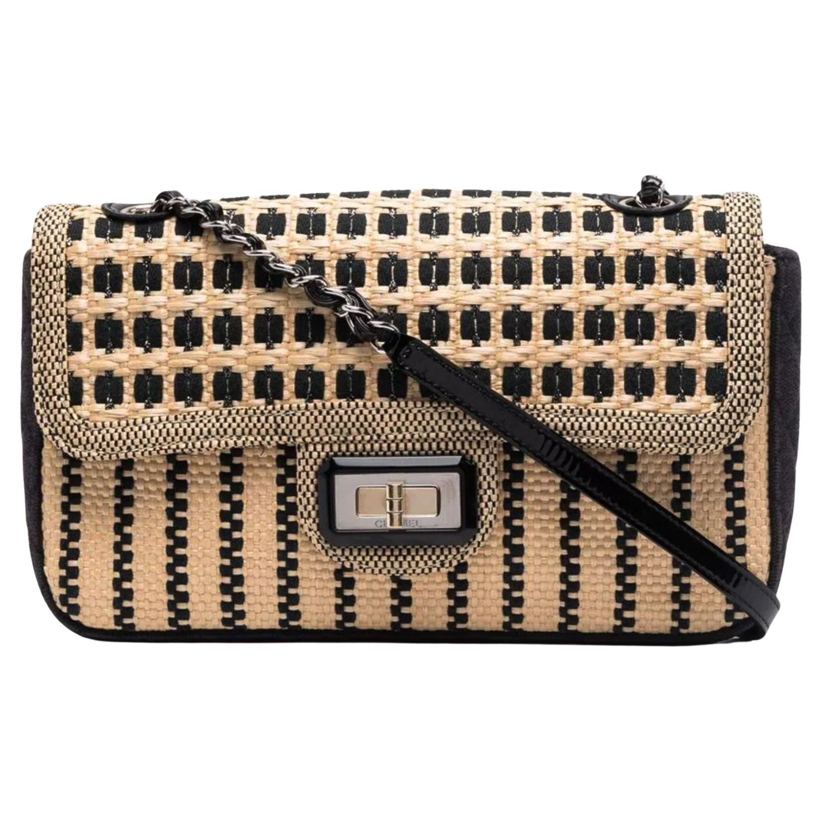 Chanel Black and Beige Raffia Straw Canvas Classic Flap Bag For Sale at ...