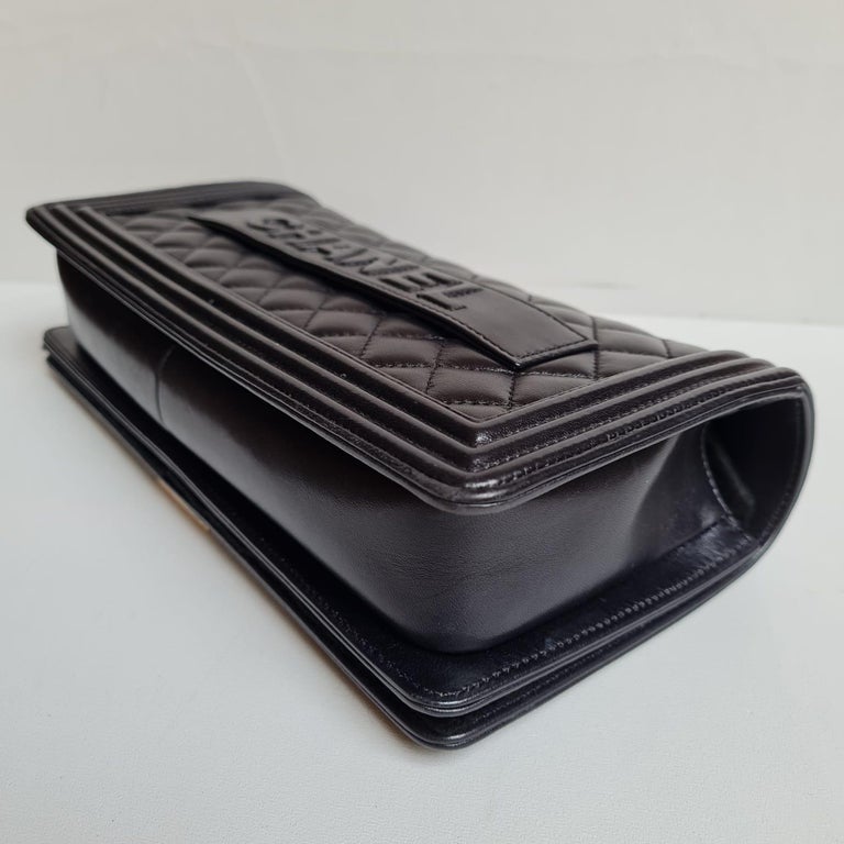 Chanel Black Calfskin Quilted Boy Clutch For Sale at 1stDibs