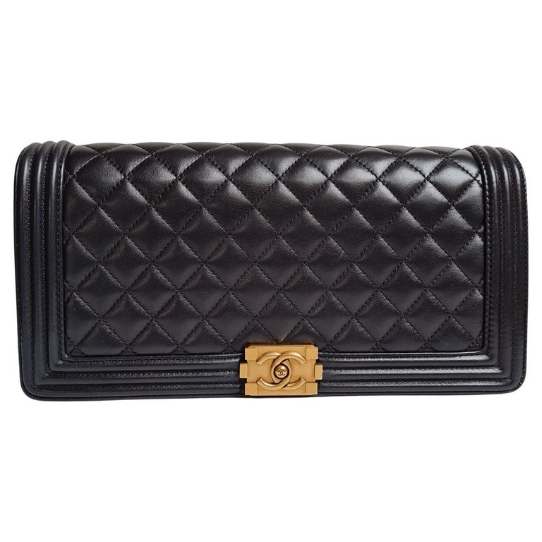 Chanel Black Calfskin Quilted Boy Clutch For Sale at 1stDibs