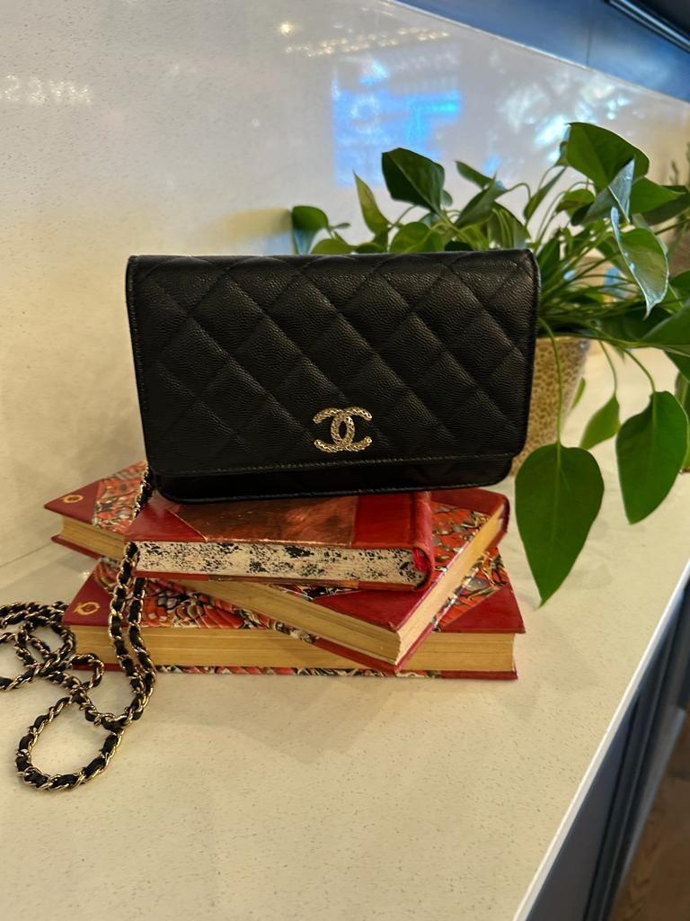 Chanel Black Caviar CC Wallet on Chain For Sale at 1stDibs
