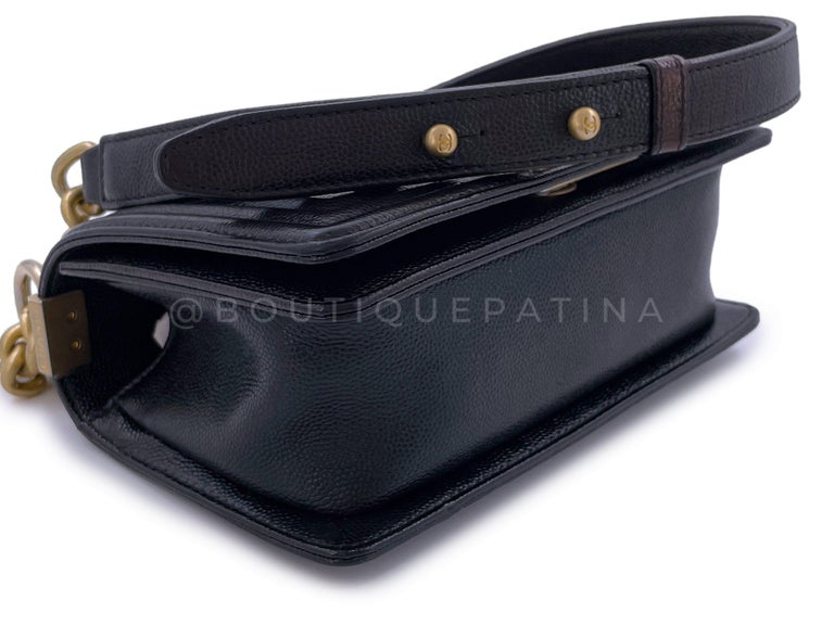 Chanel Black Caviar Chevron Small Boy Flap Bag GHW 66558 For Sale at ...