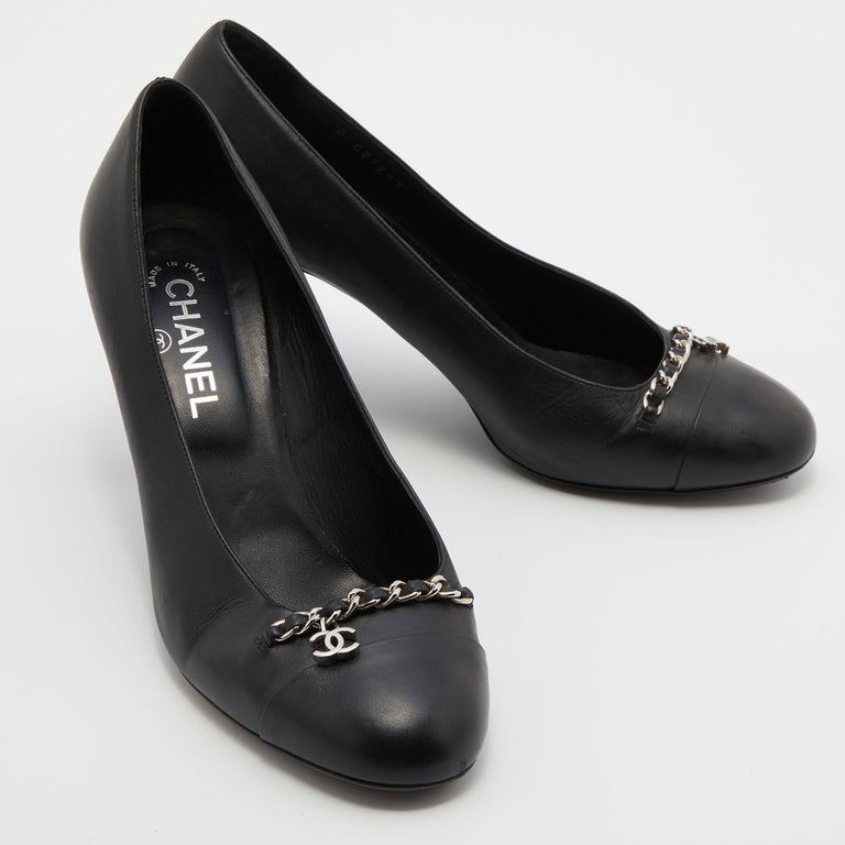 Chanel Black Leather CC Chain Link Cap Toe Pumps Size 41 For Sale at ...