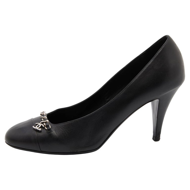Chanel Black Leather CC Chain Link Cap Toe Pumps Size 41 For Sale at ...