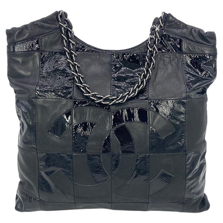 Chanel Black Leather Checkered Tote For Sale at 1stDibs