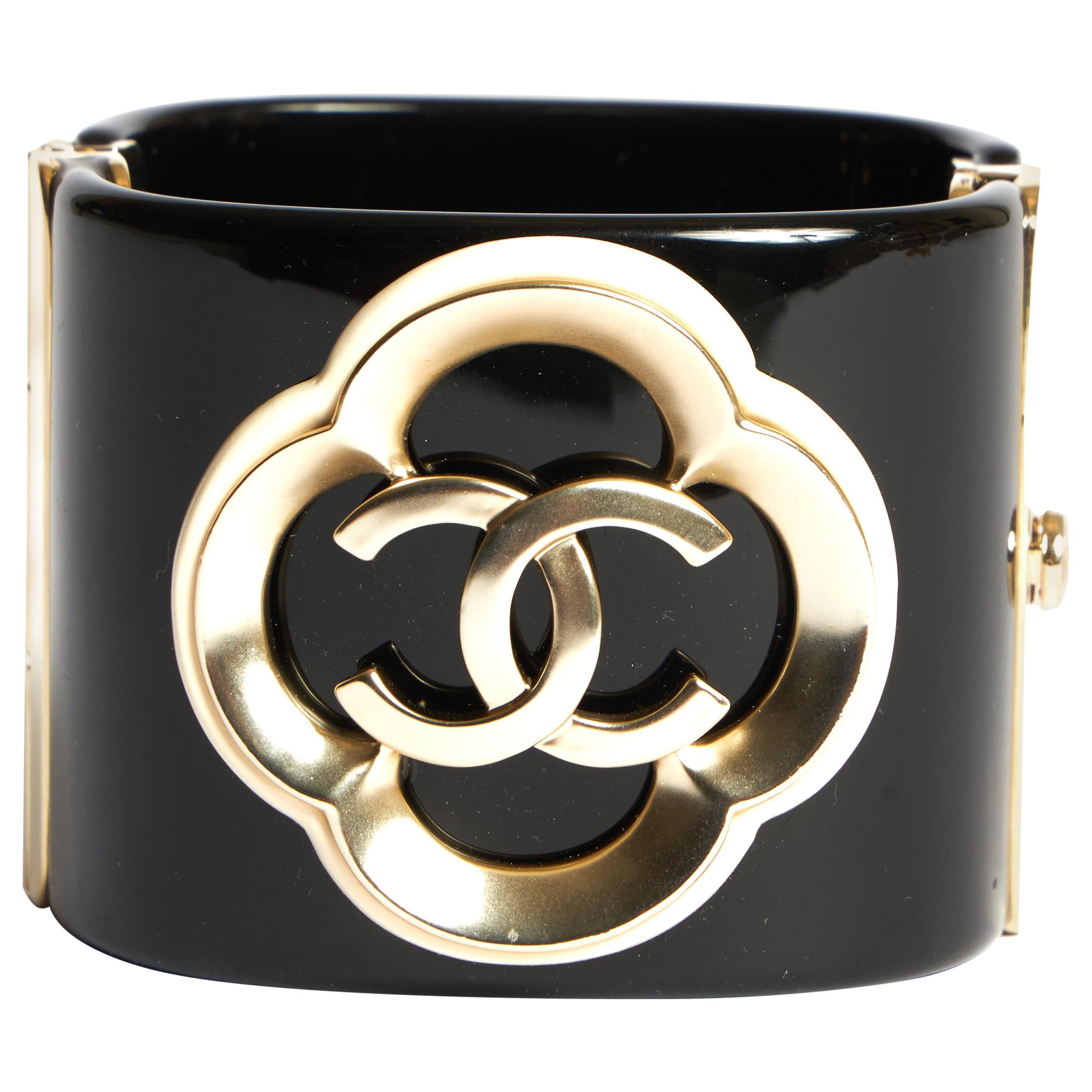 Chanel Black Lucite Clover CC Cuff at 1stDibs