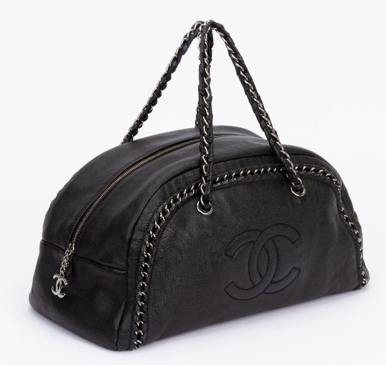 Chanel Black Luxe Ligne Bowler Bag For Sale at 1stDibs