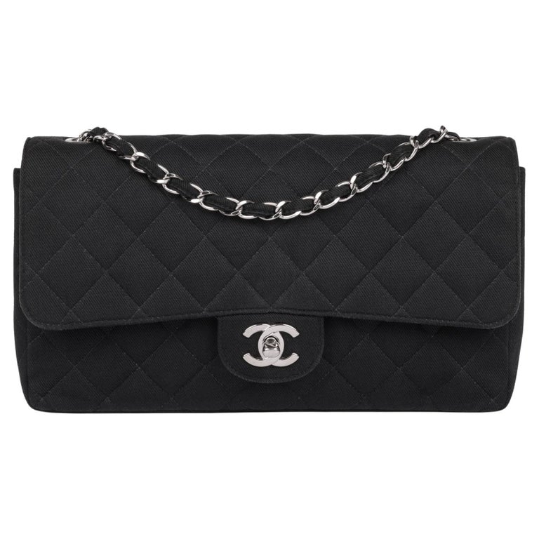 Chanel Schwarze Vintage Medium Classic Double Flap Tasche aus ...