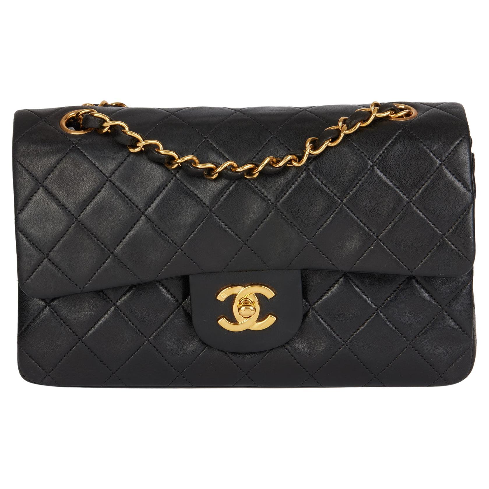 Vintage Chanel Crossbody Bags and Messenger - 1,289 For Sale at 1stDibs ...