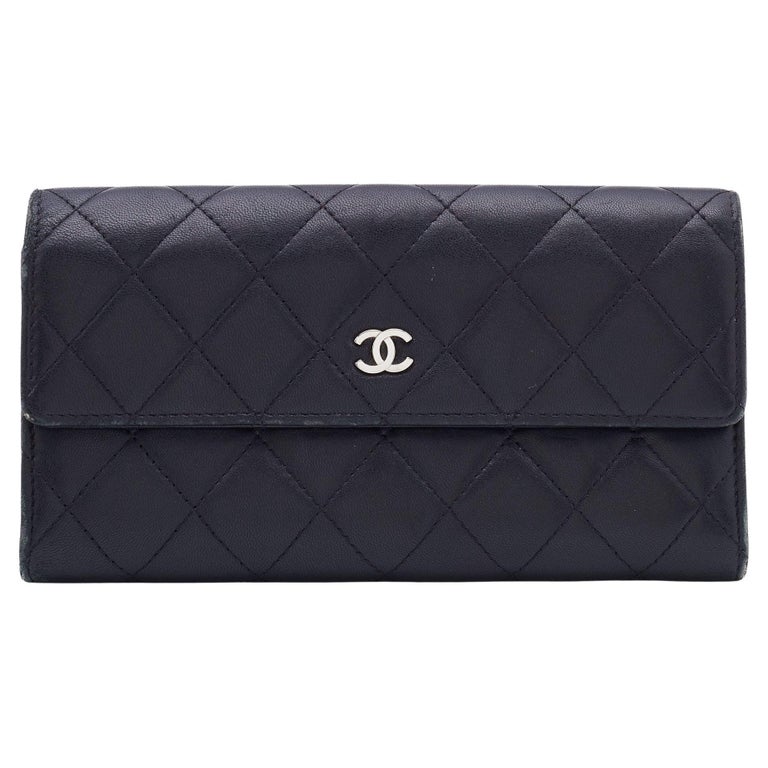 Chanel Black Quilted Leather CC Continental Wallet For Sale at 1stDibs