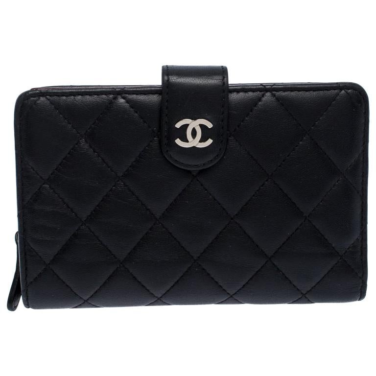 Chanel Black Quilted Leather L-Zip Wallet For Sale at 1stDibs | chanel ...