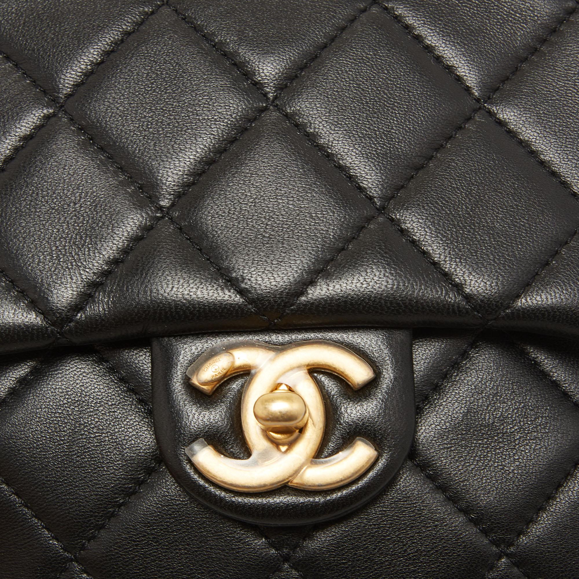 Chanel Black Quilted Leather Side-Packs Crossbody Bag For Sale at 1stDibs