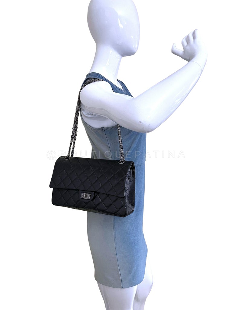 Chanel Black Reissue 2.55 Classic Double Flap Bag 226 Medium 66856 For ...