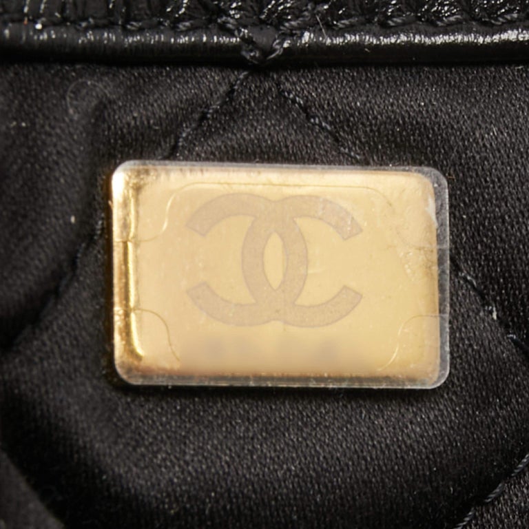 Chanel Black Shiny Quilted Leather 22 Backpack For Sale at 1stDibs