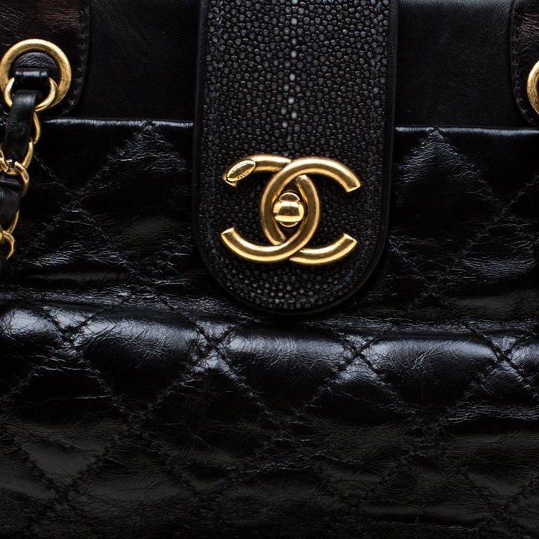Chanel Black Stingray Leather CC Bindi Top Handle Bag For Sale at 1stDibs