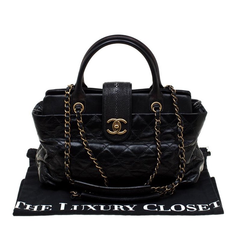 Chanel Black Stingray Leather CC Bindi Top Handle Bag For Sale at 1stDibs