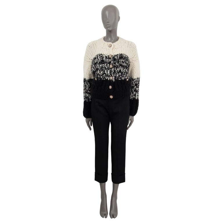 CHANEL black and white cashmere 2019 CHUNKY Cardigan Sweater 38 S 19K ...