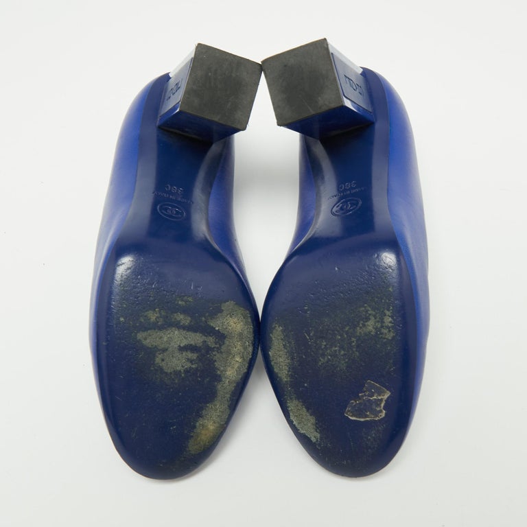Chanel Blue Leather Round Toe Block Heel Pumps Size 38 For Sale at 1stDibs