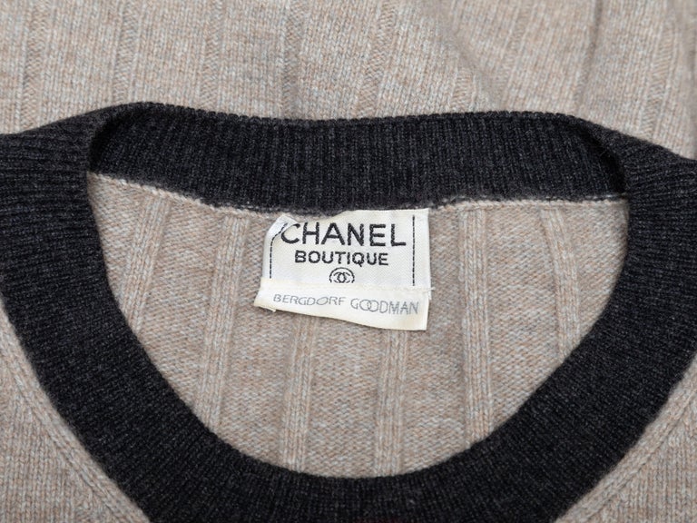 Chanel Boutique Beige and Charcoal Rib Knit Top For Sale at 1stDibs