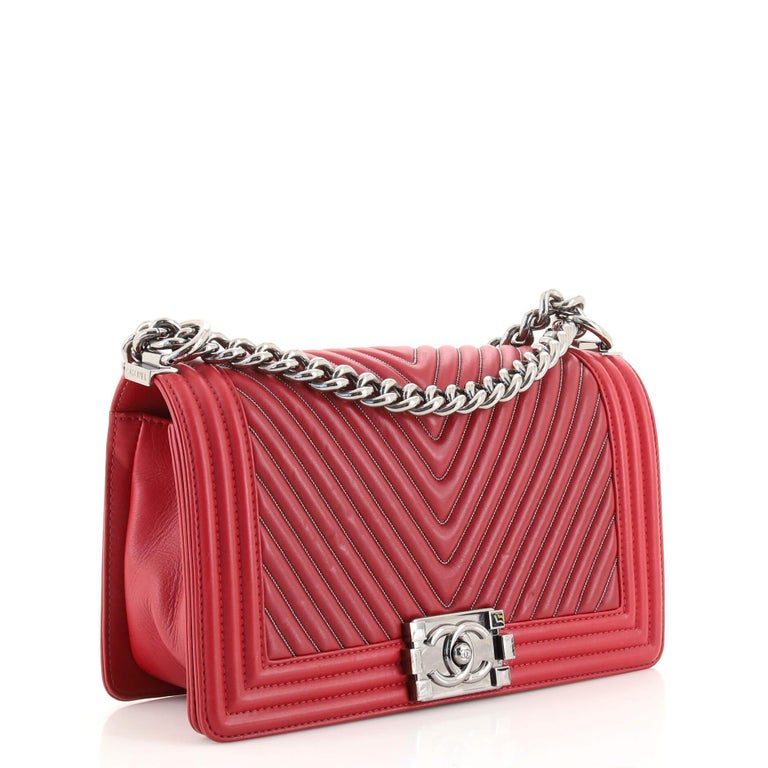 Chanel Boy Flap Bag Chevron Calfskin with Micro Chain Detail Old Medium ...