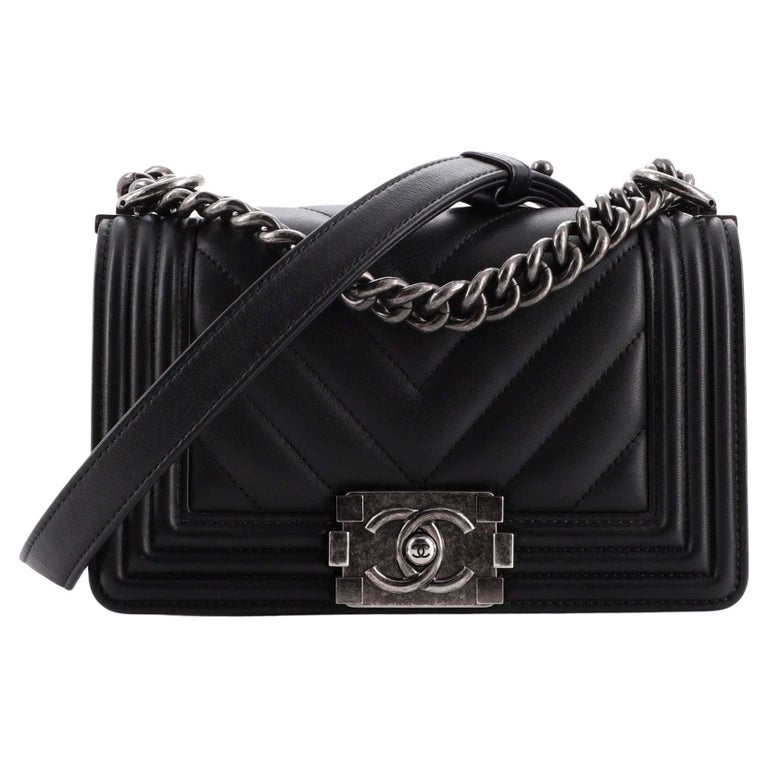 Chanel Boy Flap Bag Chevron Lambskin Small For Sale at 1stDibs