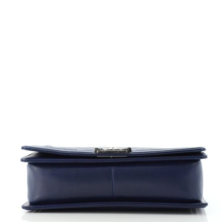 Chanel Boy Flap Bag Quilted Lambskin New Medium at 1stDibs | chanel ...