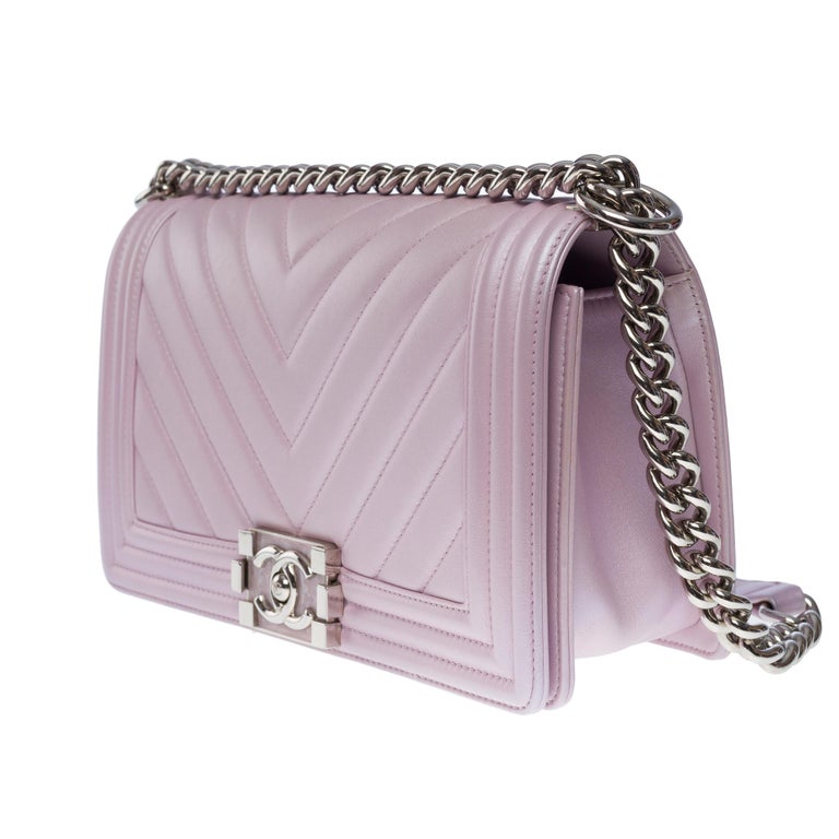 Chanel Boy Old Medium shoulder bag in lilac quilted herringbone leather ...