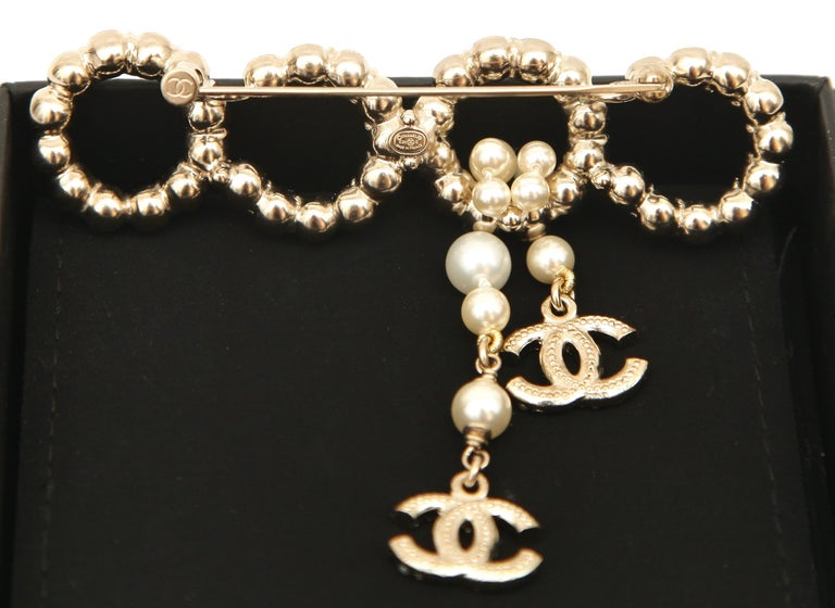 CHANEL Brooch Pin Faux Pearl Crystals COCO CC Gold-Tone Metal 2021 21C ...