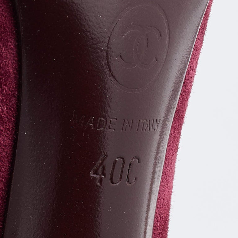 Chanel Burgundy/Black Suede and Fabric CC Cap Toe Platform Pumps Size 40 For Sale at 1stDibs