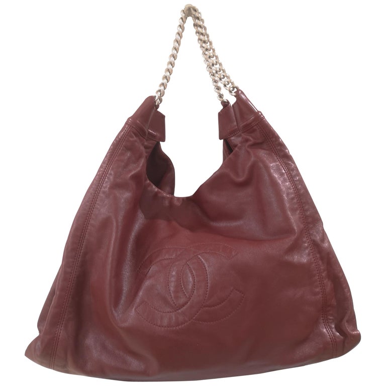 Chanel Burgundy leather silver hardware shoulder bag For Sale at 1stDibs