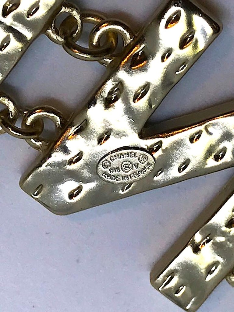 Chanel "C H A N E L" Name in Crystal Letters double Pin, 2018 at ...