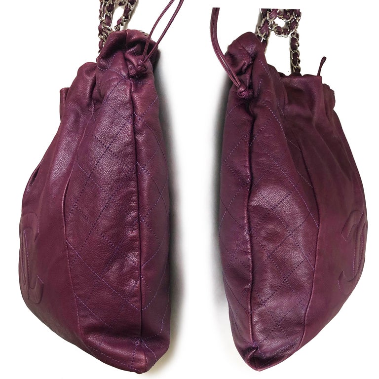 CHANEL Caviar 31 Drawstring Tote Large Shoulder Bag 2010 at 1stDibs ...