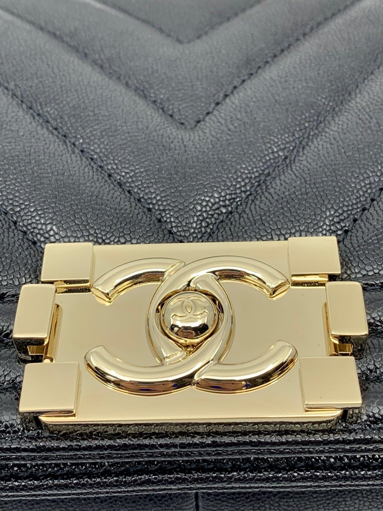 Chanel Caviar Chevron Quilted New Medium Boy Flap Black A67086 at ...
