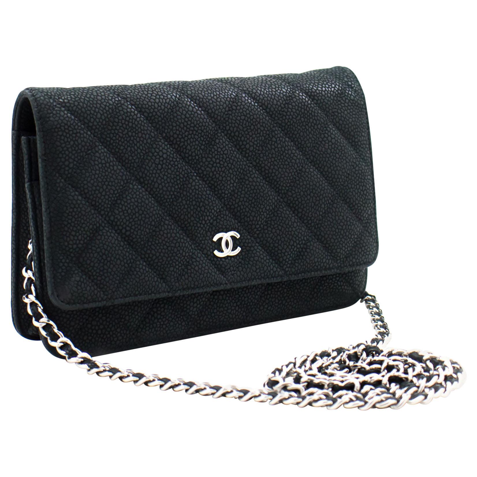 CHANEL Caviar WOC Wallet On Chain Dark Green Shoulder Bag For Sale at ...