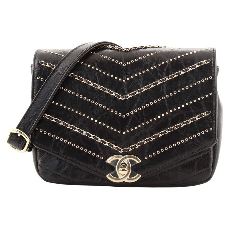 Chanel CC Envelope Flap Bag Chevron Embellished Crumpled Calfskin Small ...