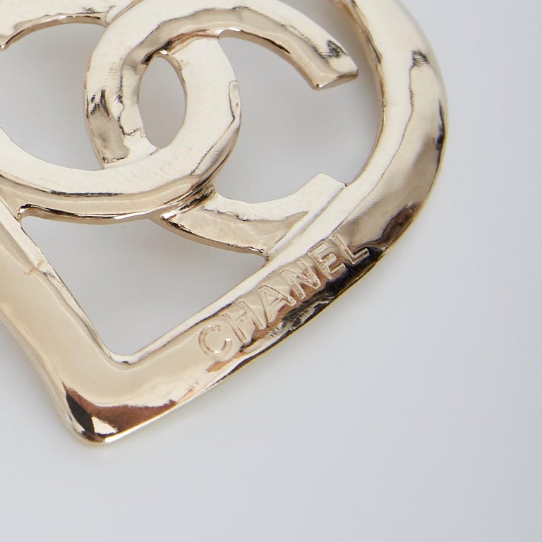 Chanel CC Gold Heart Earrings (2022) For Sale at 1stDibs