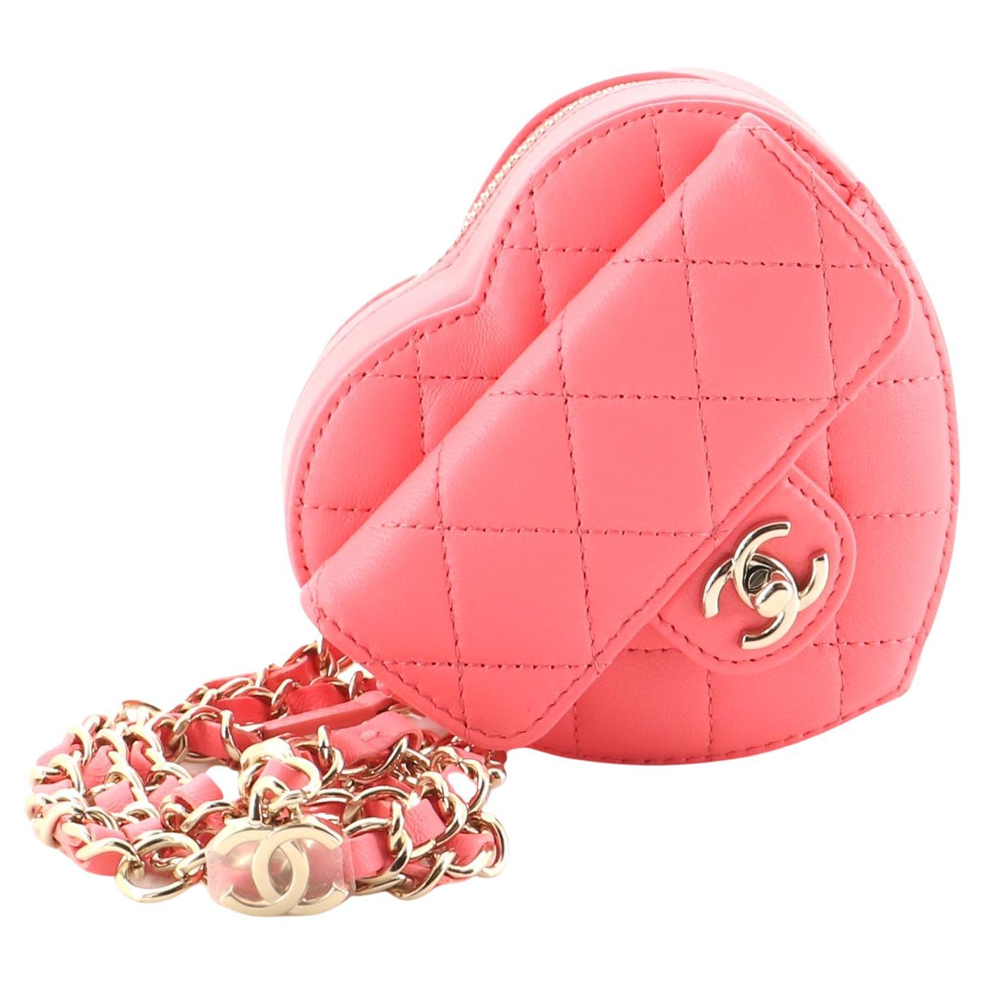 Chanel 1995 Pink Heart Mirror Vanity Case Bag at 1stDibs | chanel pink ...