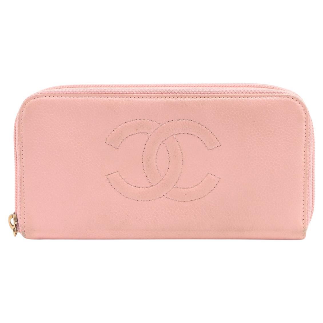 Chanel CC Logo Caviar Skin Zippy Wallet Pink For Sale at 1stDibs