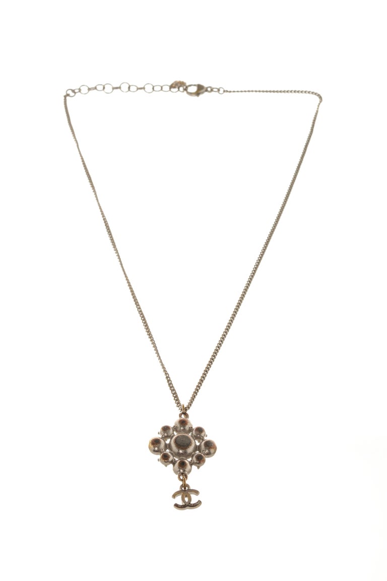 Chanel CC Logo Crystal Cluster Necklace For Sale at 1stDibs
